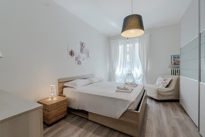 Guesthost - Modern Balcony Flat Mm Nizza Subway - Torino