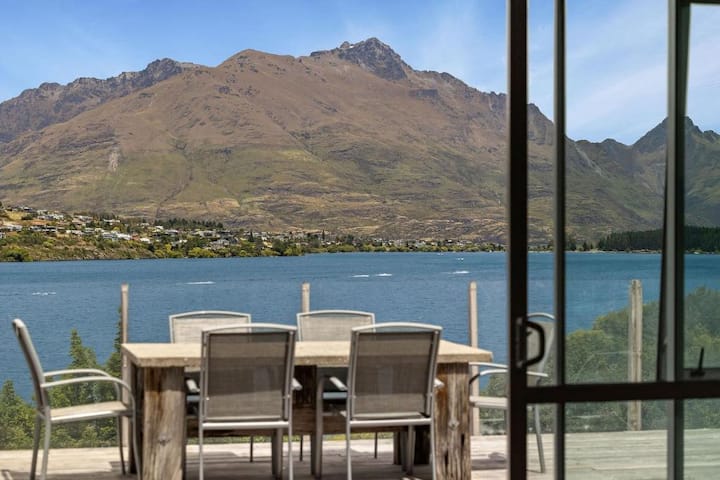 Remarkables View - Te Wai Penthouse - Queenstown