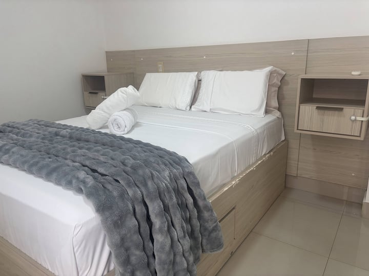 U1404b - Relax In Gyn: Heated Pool, Sauna, And Gym - Goiânia