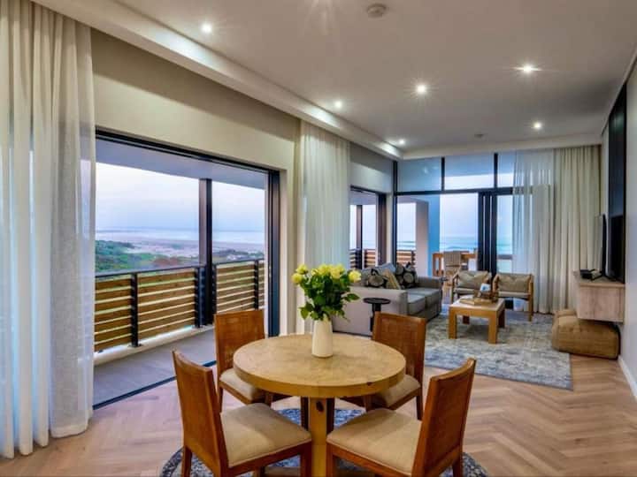 Kabeljauws Beachfront Luxury Apartments - Unit 1 - Jeffreys Bay