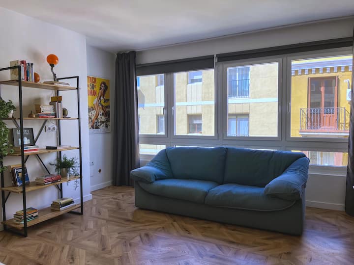 Estudio Equipado Junto A Puerta Del Sol - Madrid