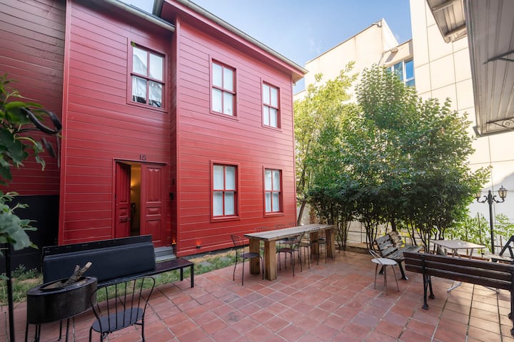 Luxury Townhouse Heart Of Galata | 5br  3ba! #425 - Turkey