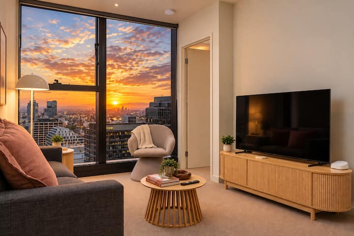 Skyscraper Cbd Apartment With Gym, Pool & Parking! - Victoria