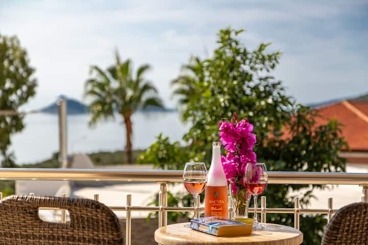 Mellow Mocca - 2 Bed Duplex Nr Old Town - Kaş