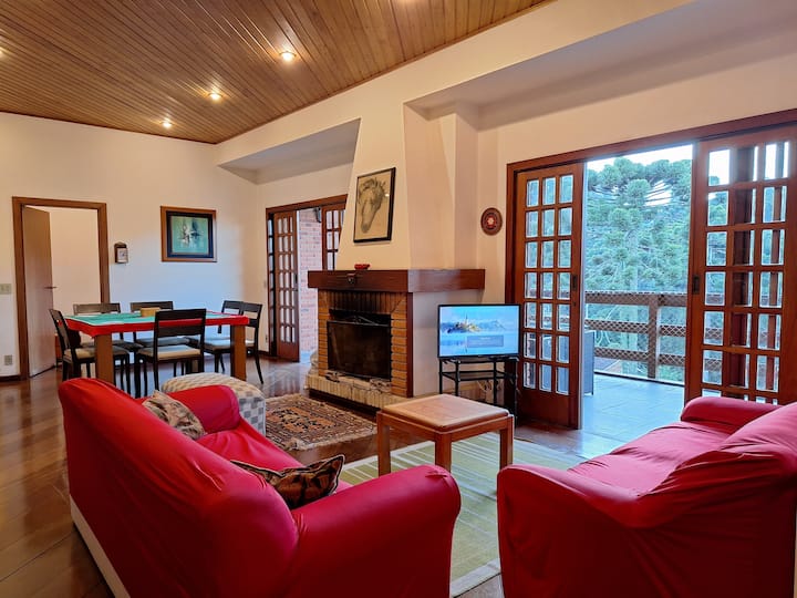 Amplo Apto Familiar Até 12 Pes Em Campos Do Jordão - Campos do Jordão