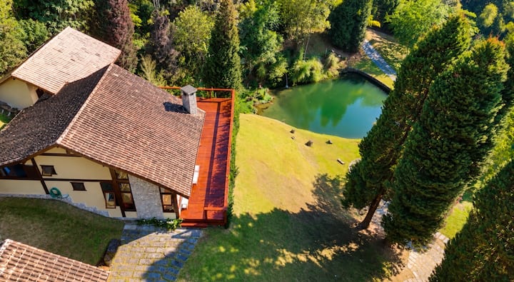 Chalé Na Caledônia | Jacuzzi, Sauna E Cachoeira - Nova Friburgo