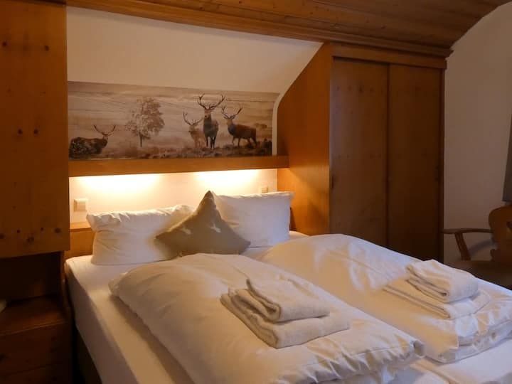 Hotel Zartenbach - Doppelzimmer Standard - Titisee-Neustadt