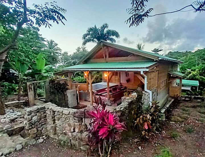 Calabash Poolside Cottage At Citruscreekplantation - Dominique