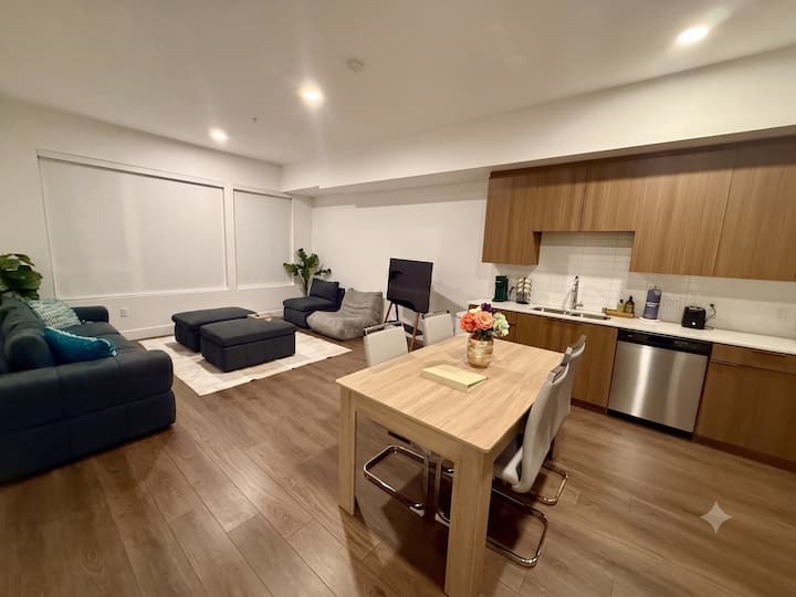 Luxurious 1br B Pasadena Near Old Town Caltech - Altadena, CA