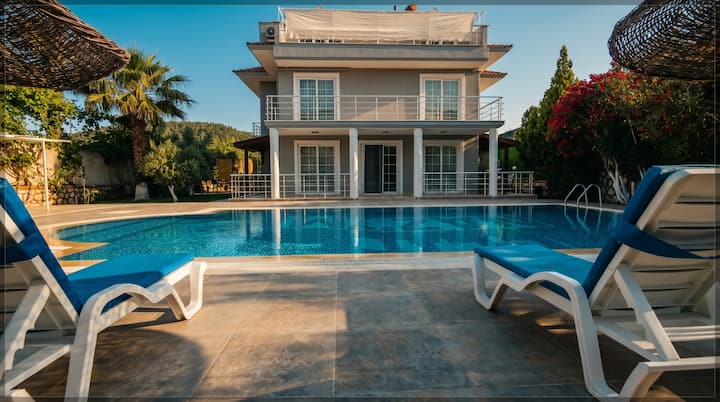 Fethiye 6+1 Villa | 12 Kişilik | Yüzme Havuzu | 1. - Fethiye