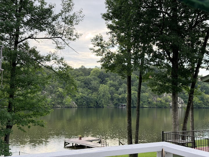 Lake Retreat - Malvern, AR
