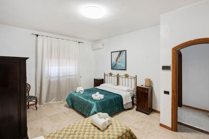 Villa Pompeii Ruiins - Torre Annunziata