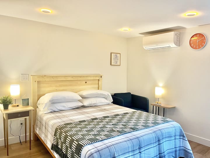 Apple Tree Guest Suite | A Boulder Retreat - Boulder, CO