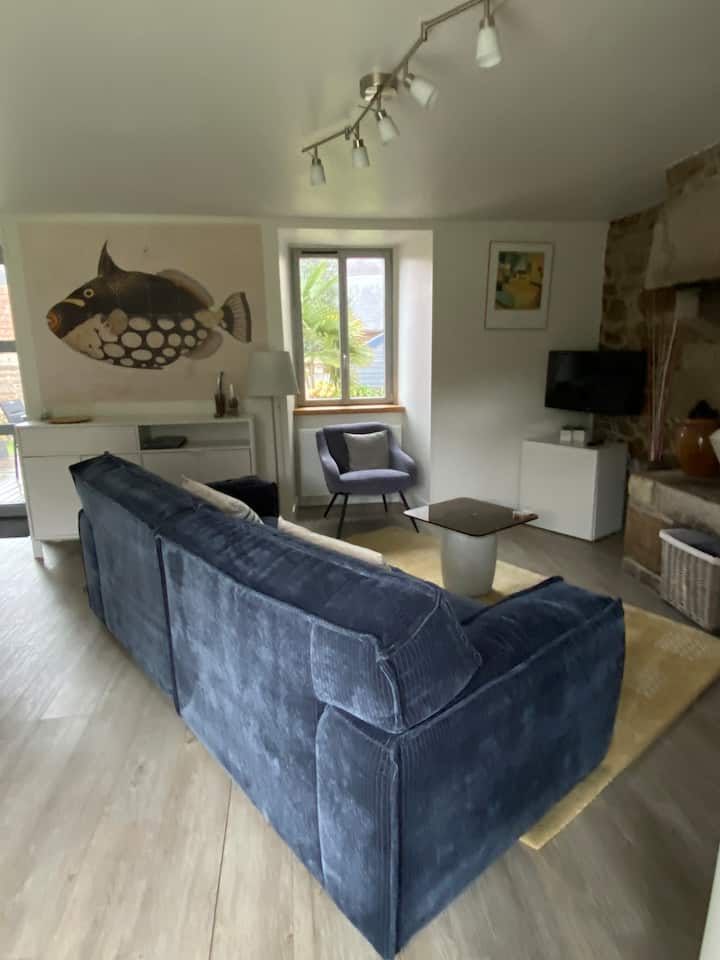 Maison De Pêcheur Au Port De Ploumanac'h - Plage de Trégastel