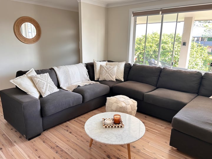 Pearly Shells - Nelson Bay