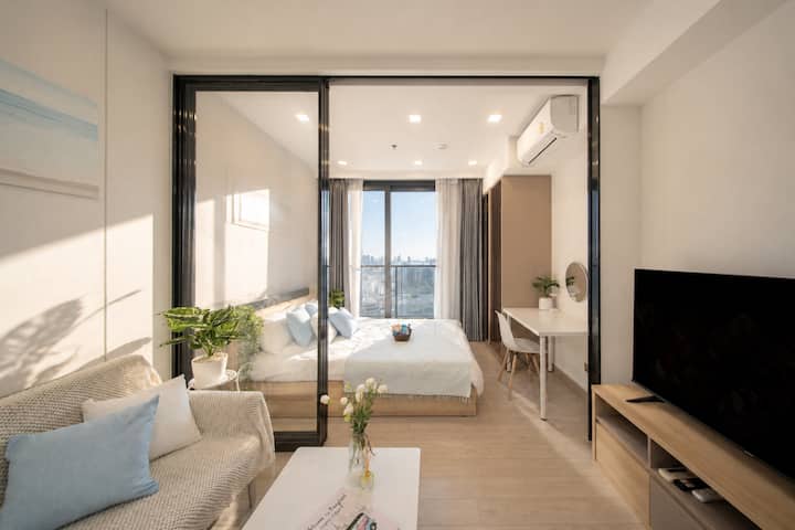 Luxury High-floor | Asoke Rama 9 Mrt | Pool & Gym - Thailand