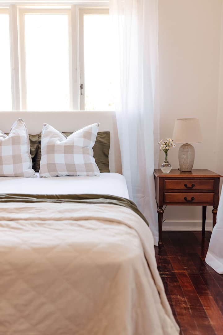 Pet Friendly 3 Bedroom Home - Geraldton