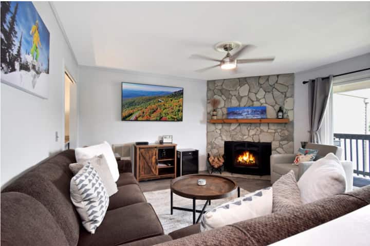 New! Slope View! Pool/hot Tub/hiking/wineries - Beech Mountain, NC