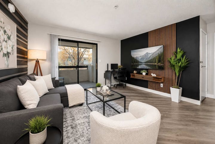 Modern Tempe Retreat Near Asu Pool, Gym, Pet-frien - Tempe, AZ