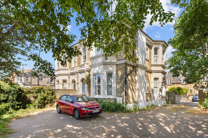 1 Bed Central Worthing Central - Steyning