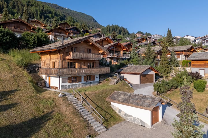 Chalet La Tirelire - Convivial Pour 10 Personnes - Veysonnaz