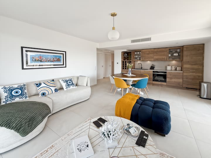 Appartement Design Neuf Et Piscine Sur Le Toit - Cagnes-sur-Mer