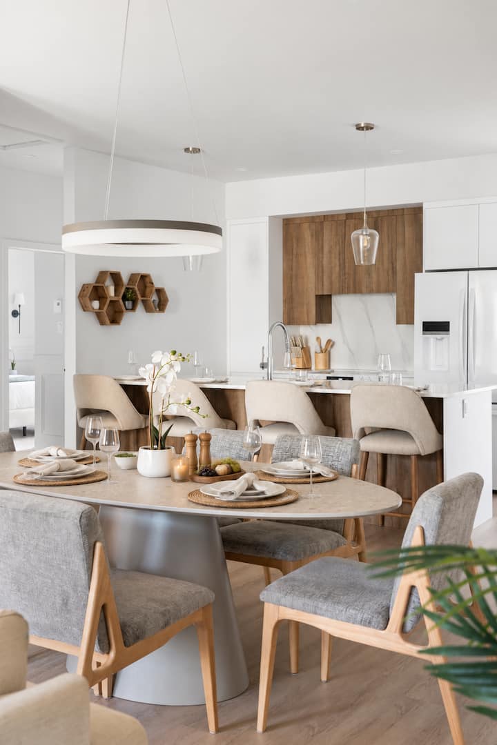 Spacious 3br Penthouse Condo  Modern Comfort - Mirabel