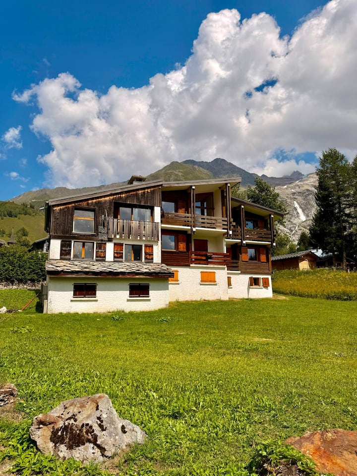 Chalet De 90 M² Avec Jardin à Chamonix Mont-blanc - Vallorcine