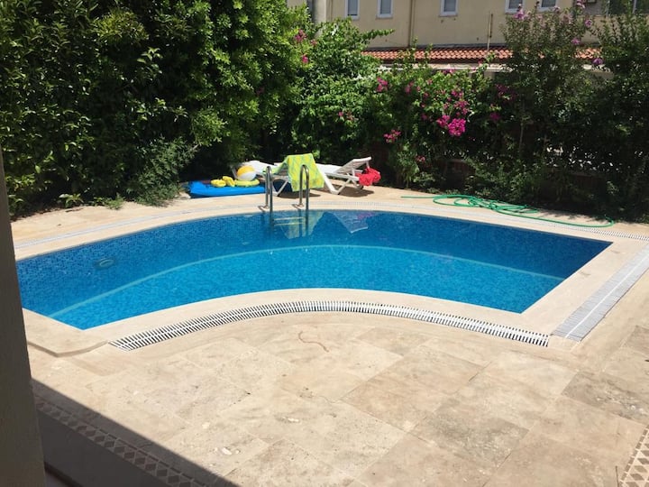 2+1 Müstakil Havuzlu , Klimalı Villa - İçmeler
