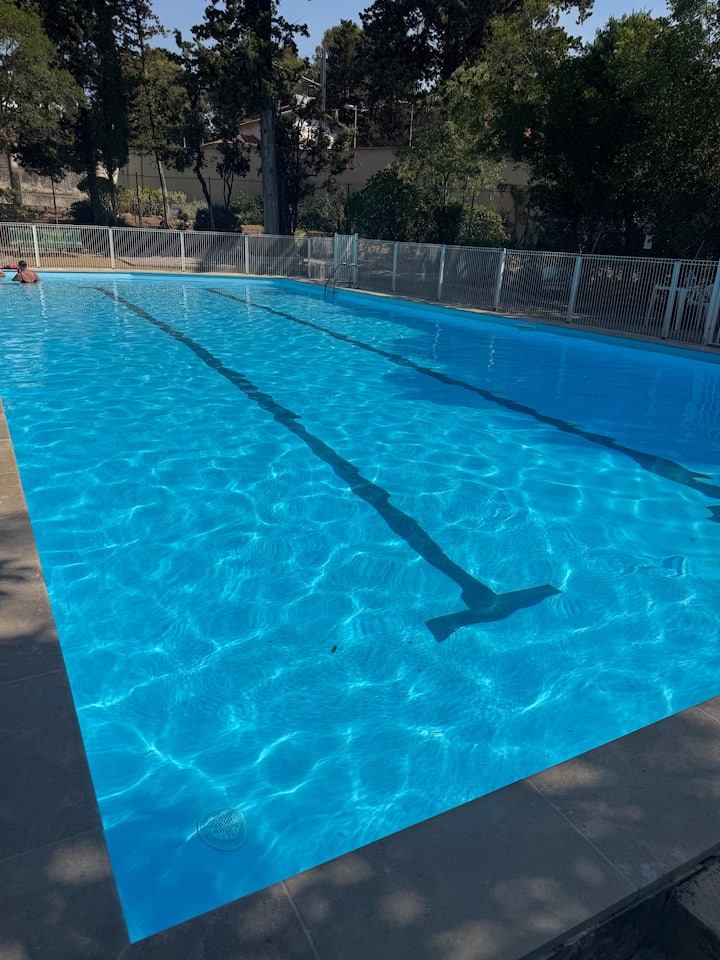 Escapade Cosy à Montpellier Avec Piscine - Montpellier