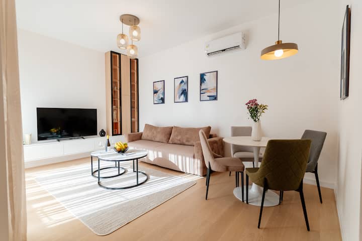 Two Bedroom Pool, Sauna & Terrace - Kotor