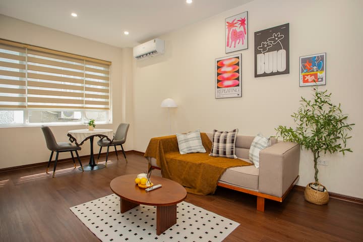 Soft Stay - Spacious & Quiet 1 Bedroom - West Lake - Vietnam