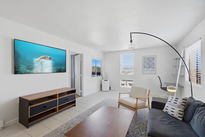 Salt & Lantern
Dp Coastal Escape | Pool/spa/garage - Dana Point, CA