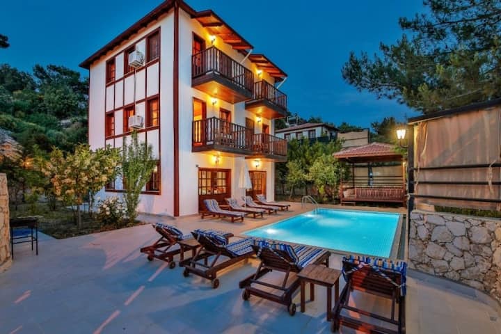 Huzurlu Doğa Içinde  Bir Tatil Için Aradığınız Yer - Kalkan