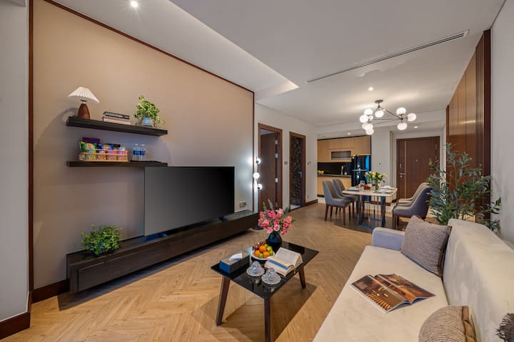 Stunning City View 1br Apt | Steps To My Khe Beach - ダナン