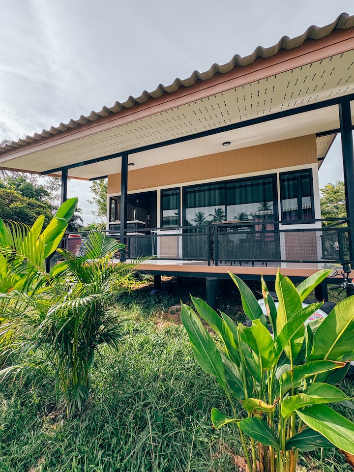 Cozy Island Home In The Center - Ko Pha Ngan