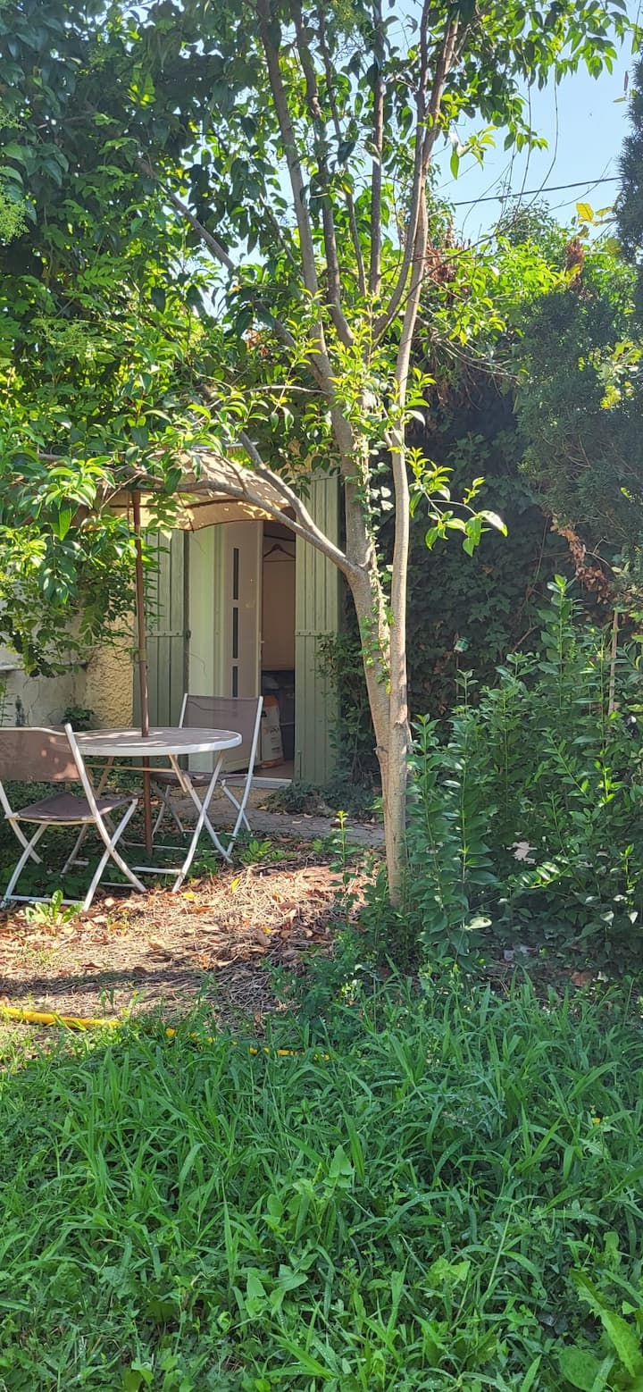 Studio Cosy Avec Extérieur - Carpentras