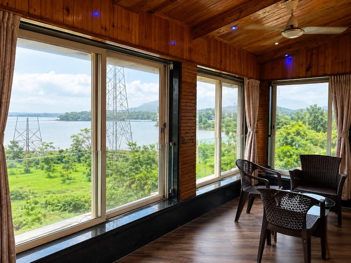 Chowpati - Lonavala Lake View Premium Family Room - Lonavala
