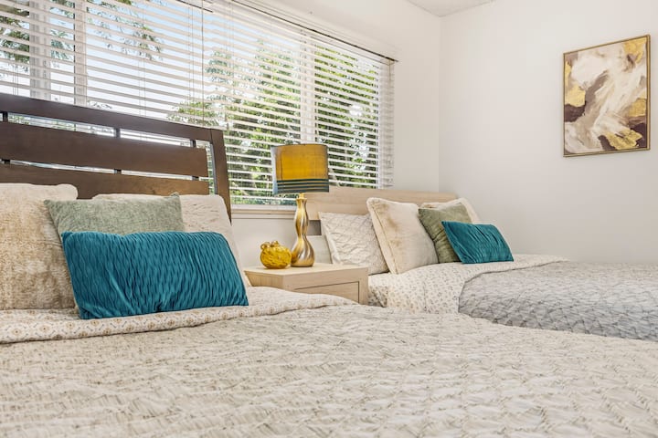 Coastal 2br Townhome In Newport Beach - Newport Beach, CA