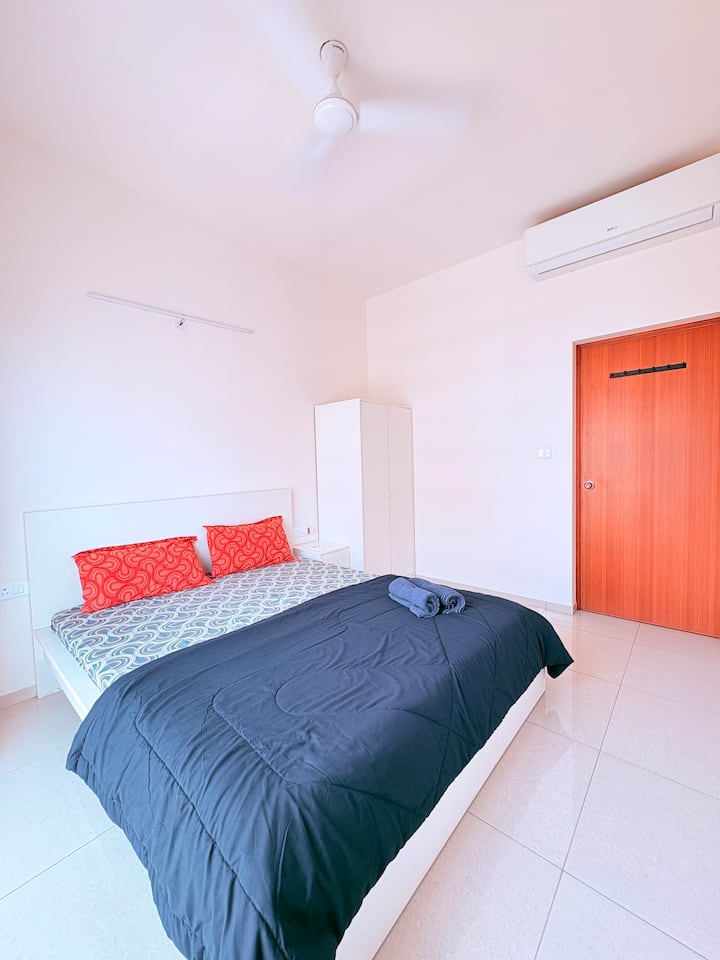 Family Home Stay - Gandhinagar