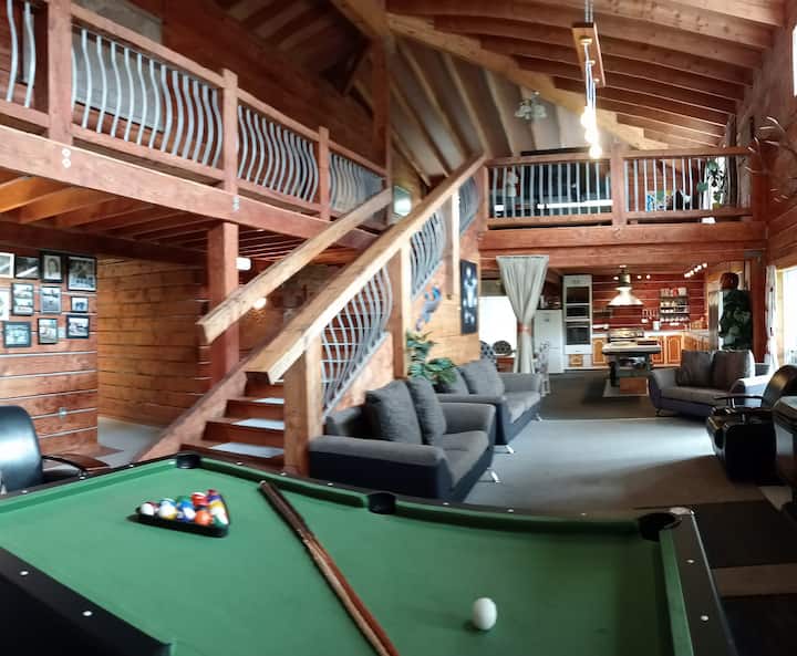 Summers Coming Booknow! 7 Br Lodge Getaway Fun - Rotorua