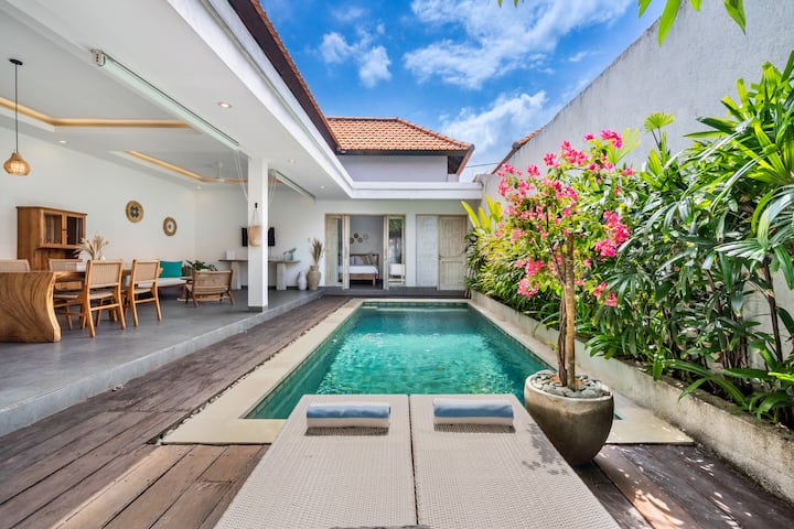 Tropical 2br Villa With Private Pool | Seminyak - Seminyak