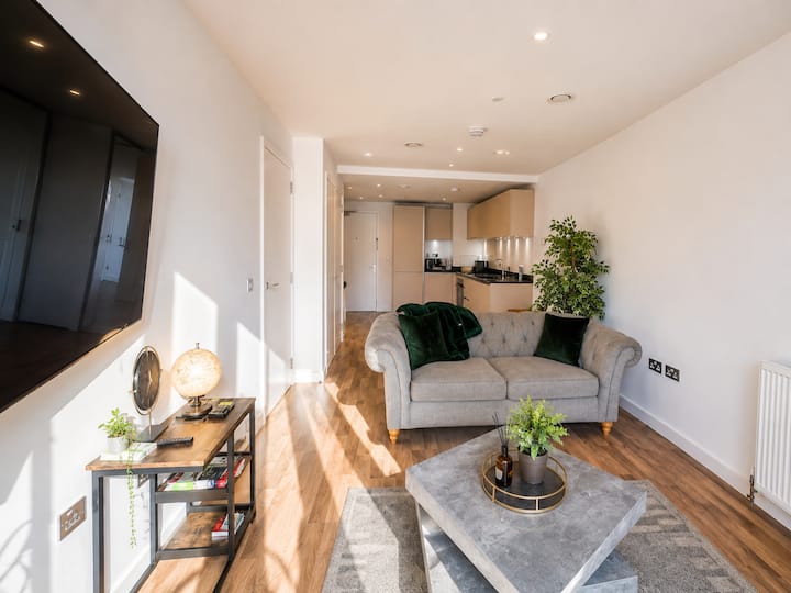 Luxury City Stay, Spacious & Bright - London