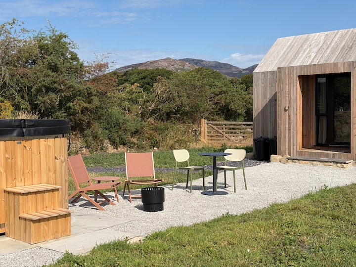 Ara Cabins - Carn - United Kingdom
