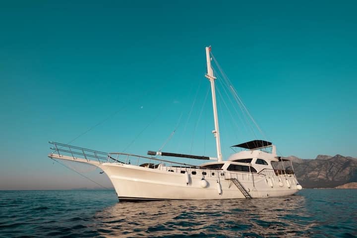 2022 Model 24 Metre 6 Kabin Flybridge - Göcek