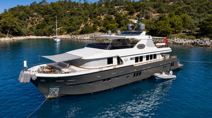 5 Kabinli Lüks Trawler - Göcek