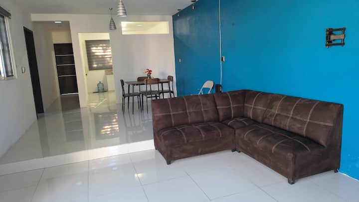 Casa Completa Con A/c, Smart Tv, Cocina Equipada. - Chetumal