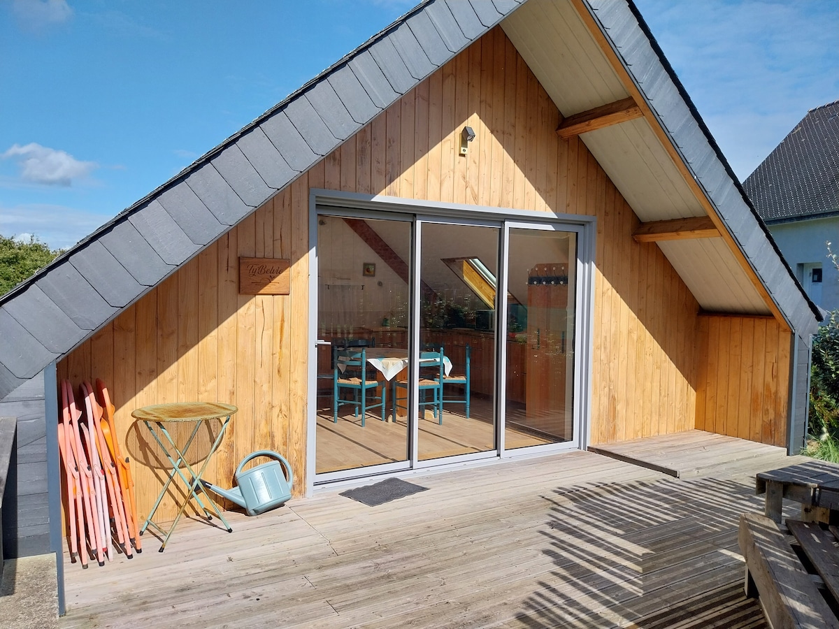 Maison Bois : Ty'Belvie - Maisons à louer à Ploemel, Bretagne, France ...