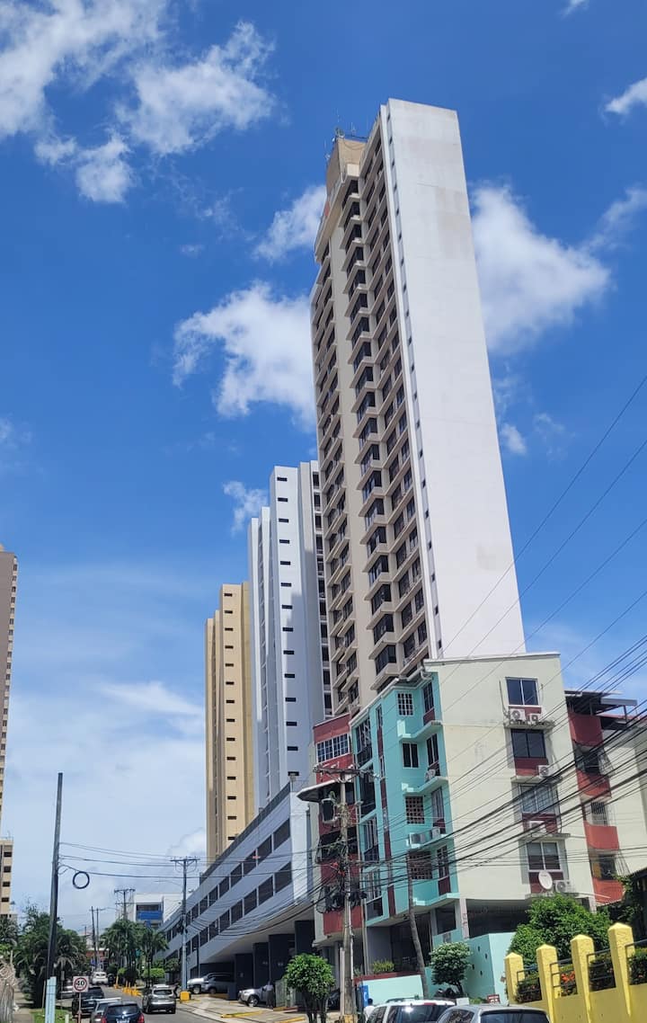 Full Apartment 20th Floor Sea And Mountain View - Panama City