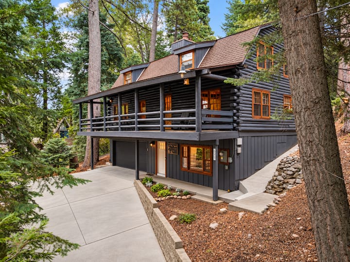 Lake Arrowhead Log Cabin  Game Room  <8 Guests - Lake Arrowhead, CA